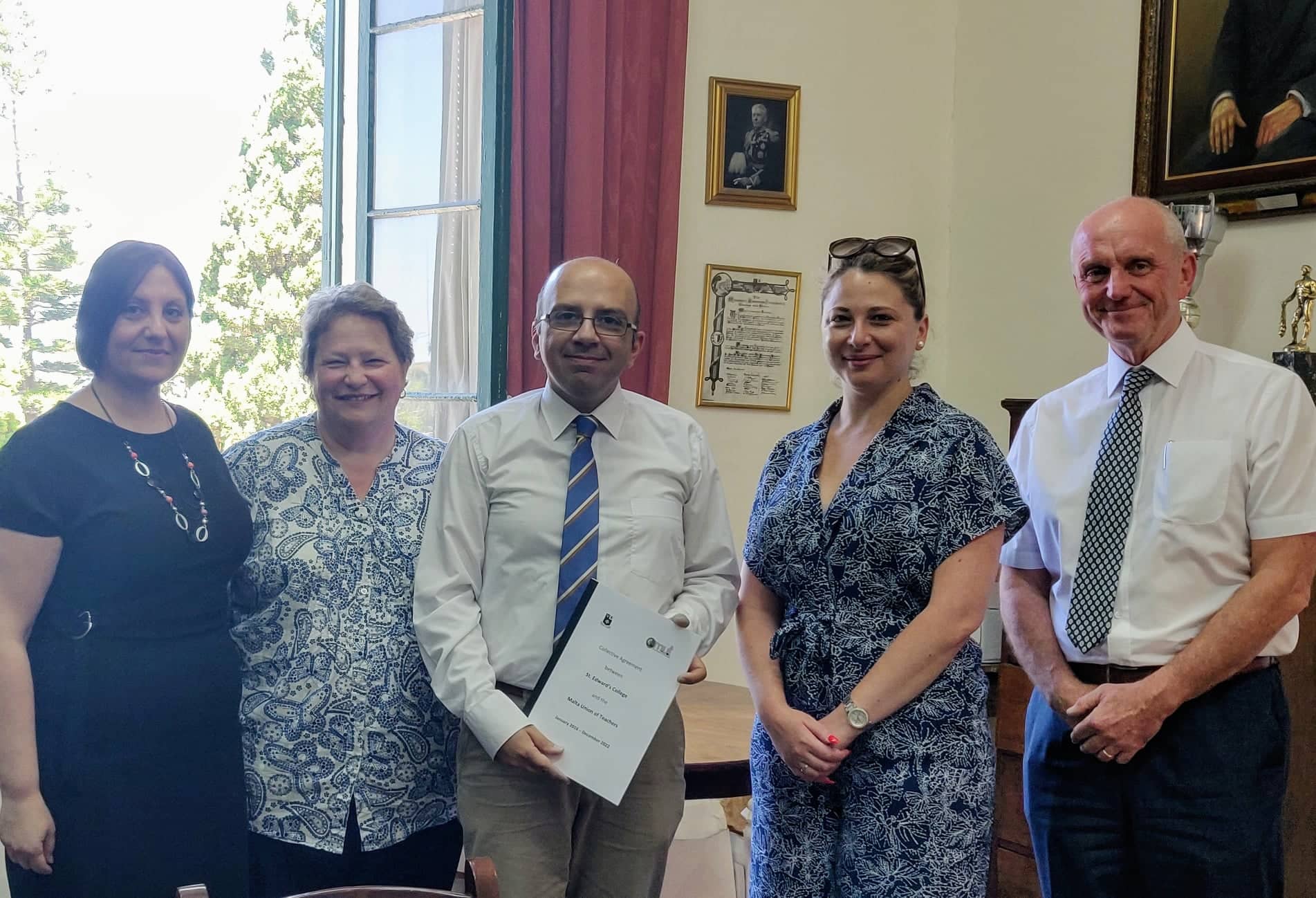 MUT signs new Collective agreement with St. Edward’s College – Malta ...